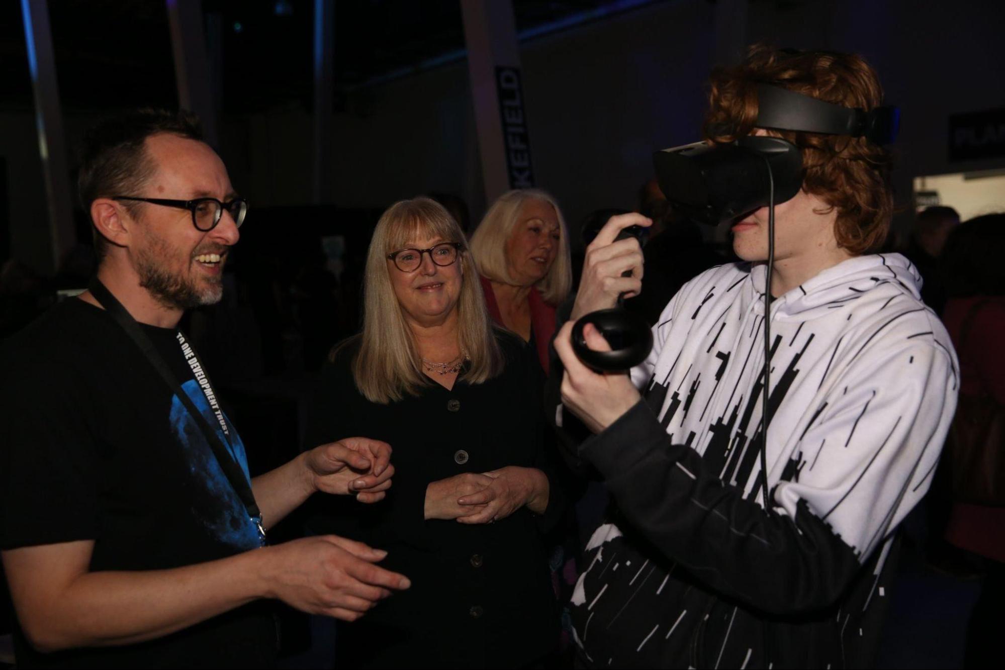 Zero Gravity Lunar Library